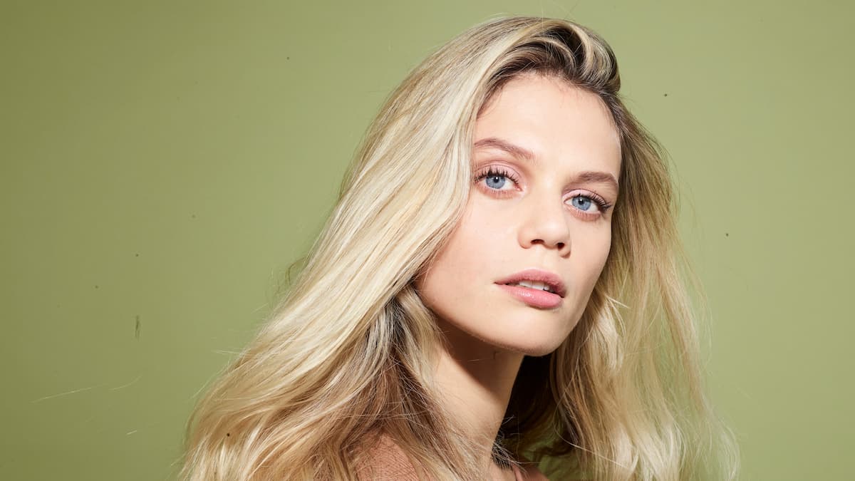 Top model Leanne Maskell releases new book 'The Reality Manifesto'